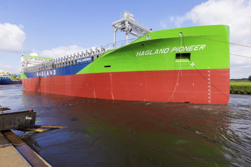 Грузовое судно для разных товаров - Hagland Pioneer - Royal Bodewes ...